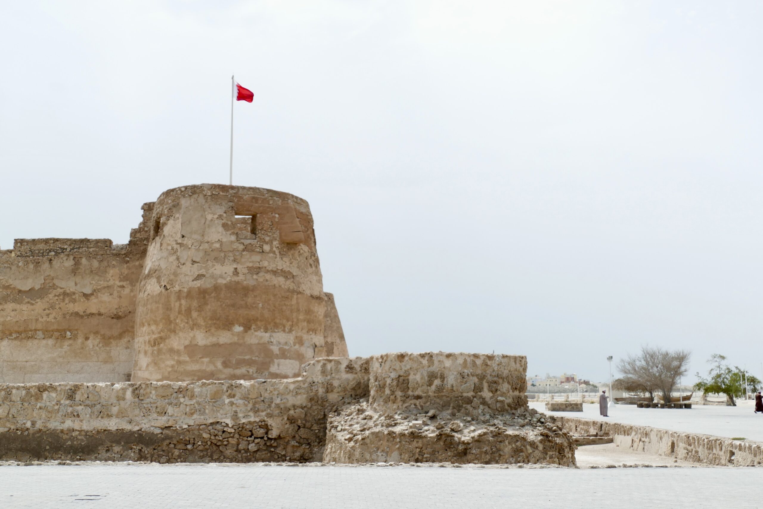 Bahrain: Cultural Sites - The Lens Cap Chronicles