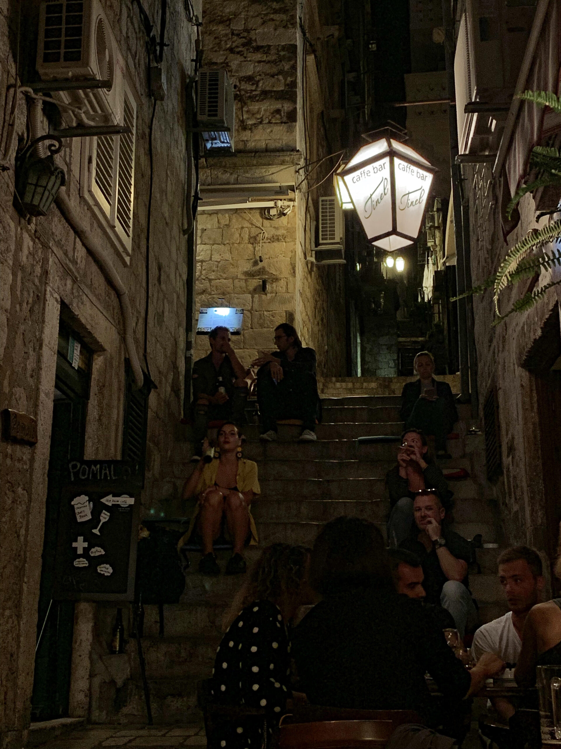 Eating out in Old Town Dubrovnik - The Lens Cap Chronicles